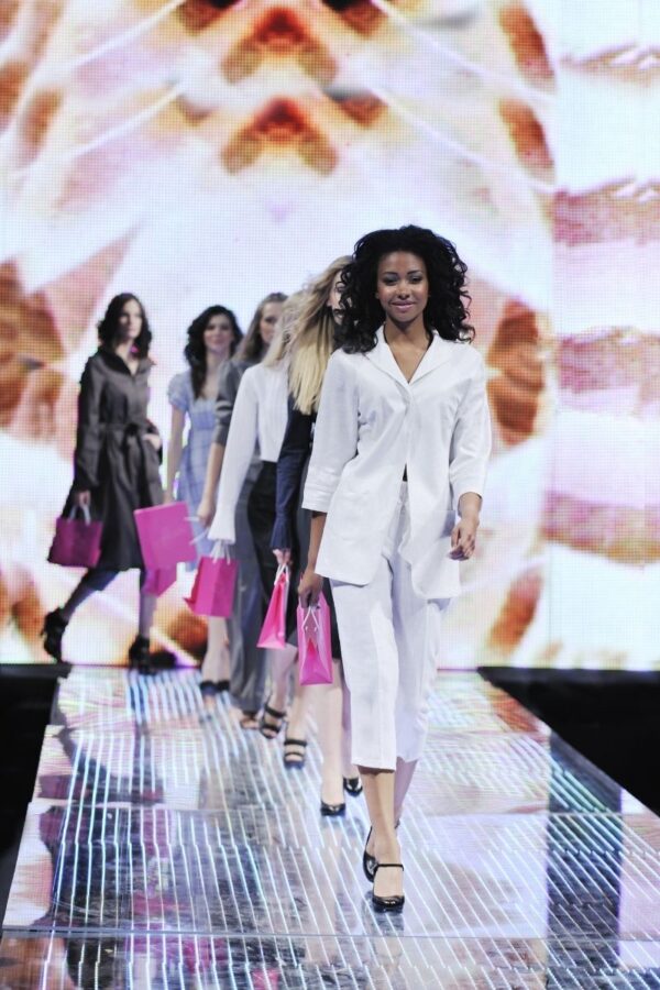 17 FUN Facts About Fashion That Will Amaze You!