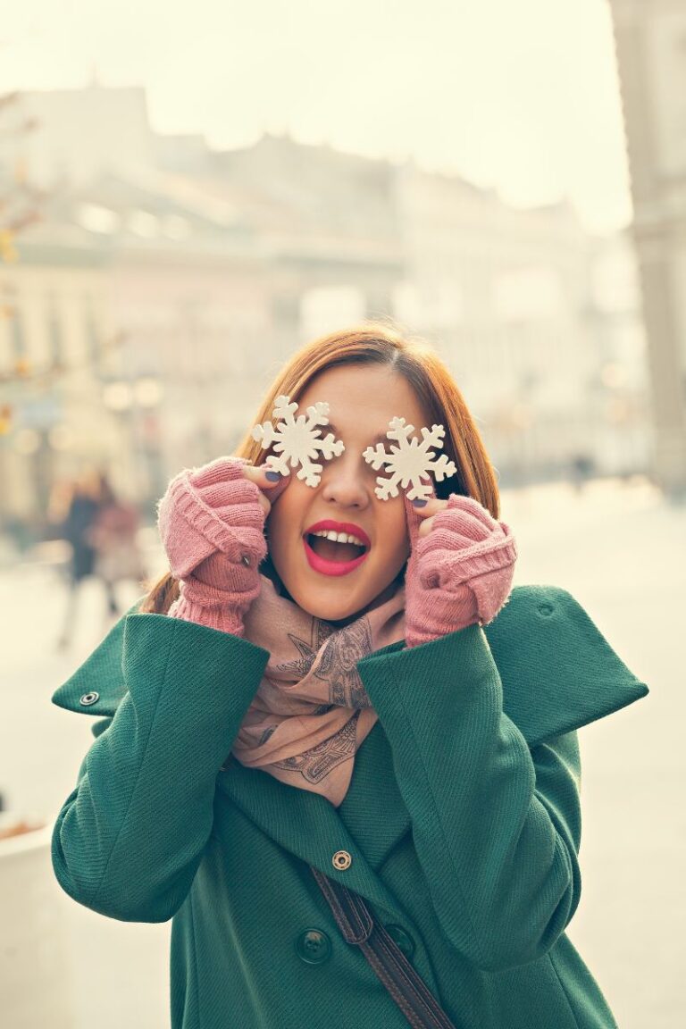 12 FUN Facts About Snowflakes That Will Amaze You!