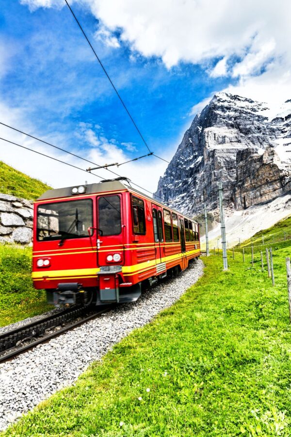 21 FUN Facts About Trains That Will Amaze You!