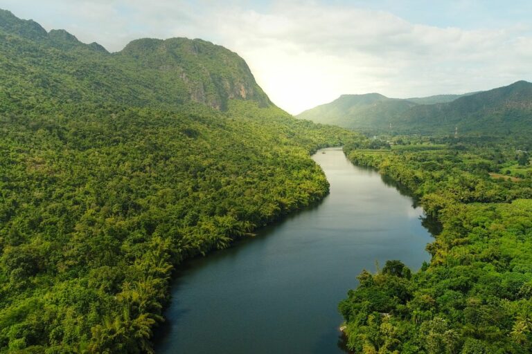 21 FUN Facts About Athens That Will Amaze You!